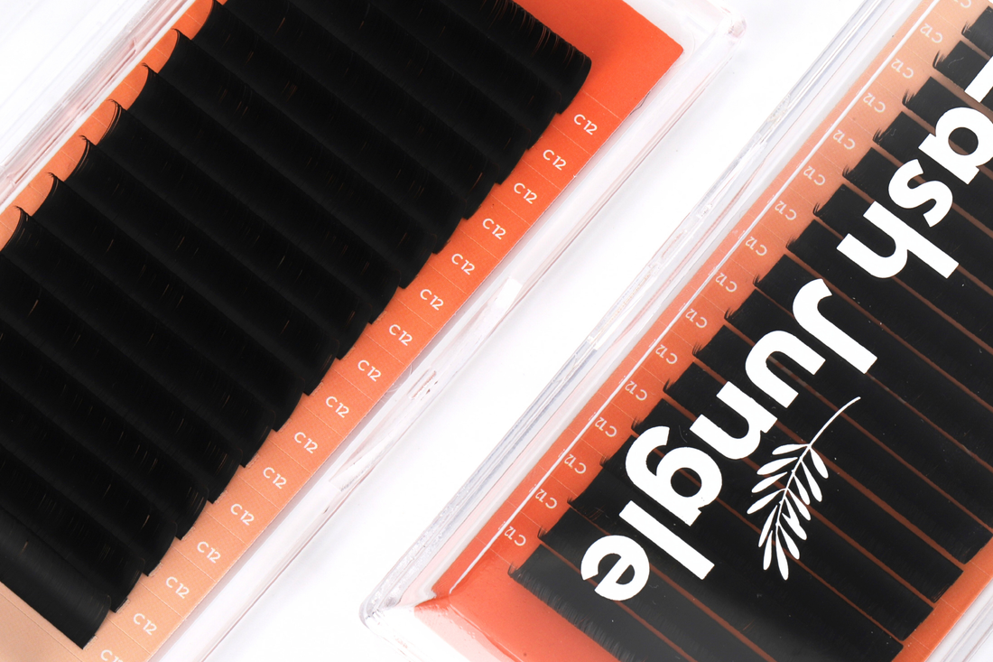 Ellipse Flat Lashes Matte & Ultra Soft